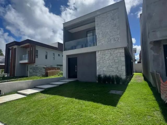 Casa / Sobrado em Condomínio para Venda em Camaçari/BA Busca Vida 4 Quartos