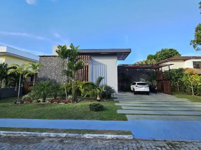 Casa / Sobrado em Condomínio para Venda em Camaçari/BA Busca Vida 3 Quartos