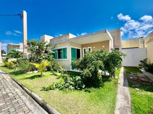 Casa / Sobrado em Condomínio para Venda em Camaçari/BA Busca Vida 3 Quartos