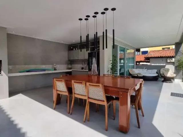 Casa / Sobrado em Condomínio para Venda em Camaçari/BA Gleba C 6 Quartos