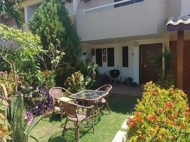 Casa / Sobrado em Condomínio para Venda em Camaçari/BA Guarajuba 3 Quartos