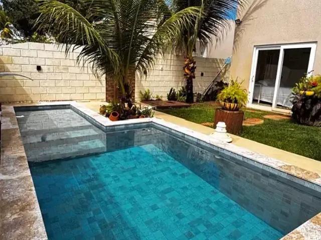 Casa / Sobrado em Condomínio para Venda em Camaçari/BA Guarajuba 3 Quartos