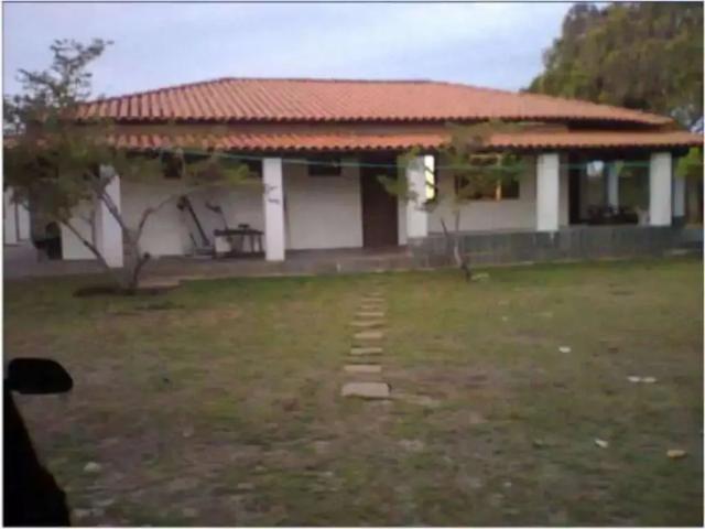 Casa / Sobrado em Condomínio para Venda em Camaçari/BA Guarajuba 3 Quartos
