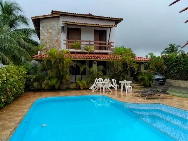 Casa / Sobrado em Condomínio para Venda em Camaçari/BA Guarajuba 5 Quartos