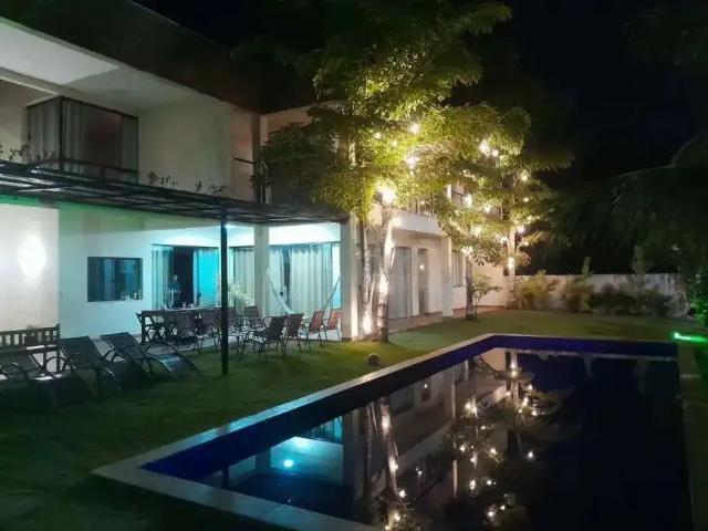 Casa / Sobrado em Condomínio para Venda em Camaçari/BA Guarajuba 5 Quartos