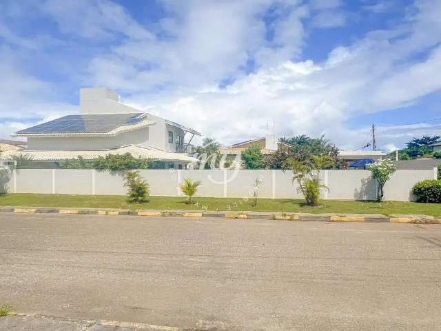 Casa / Sobrado em Condomínio para Venda em Camaçari/BA Guarajuba 6 Quartos