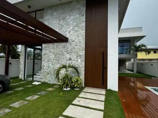 Casa / Sobrado em Condomínio para Venda em Camaçari/BA Guarajuba 7 Quartos