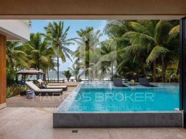 Casa / Sobrado em Condomínio para Venda em Camaçari/BA Guarajuba 7 Quartos
