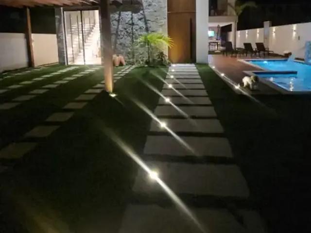 Casa / Sobrado em Condomínio para Venda em Camaçari/BA Guarajuba 8 Quartos