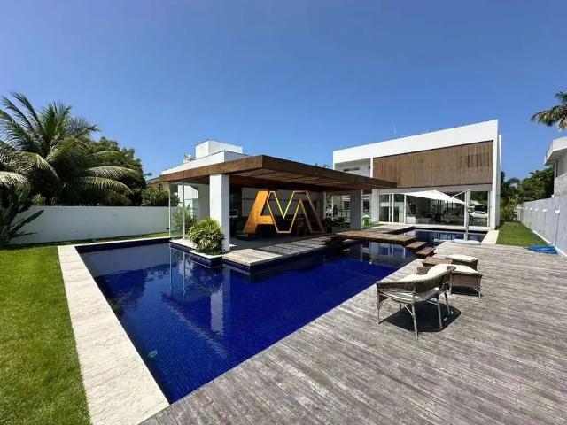 Casa / Sobrado em Condomínio para Venda em Camaçari/BA Interlagos 5 Quartos