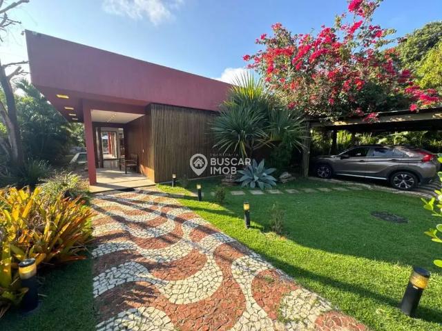 Casa / Sobrado em Condomínio para Venda em Camaçari/BA Monte Gordo 4 Quartos