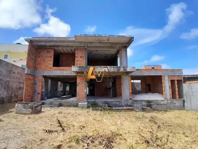 Casa / Sobrado em Condomínio para Venda em Camaçari/BA Monte Gordo 6 Quartos