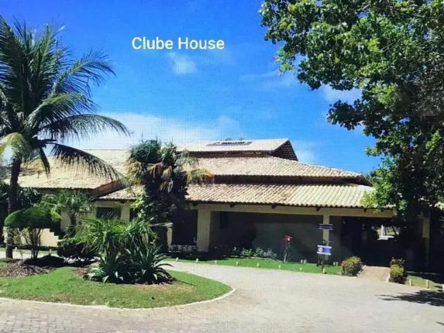 Casa / Sobrado em Condomínio para Venda em Camaçari/BA Monte Gordo 8 Quartos