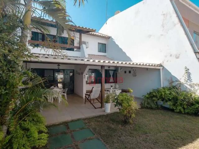 Casa / Sobrado em Condomínio para Venda em Camaçari/BA Guarajuba 2 Quartos