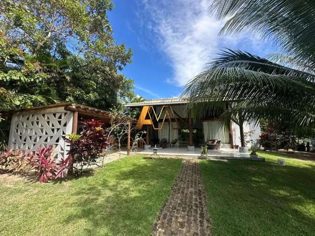 Casa / Sobrado em Condomínio para Venda em Camaçari/BA Praia de Busca Vida 4 Quartos