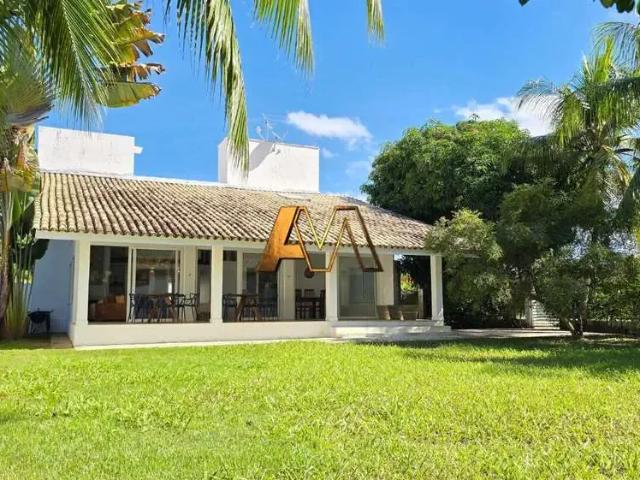 Casa / Sobrado em Condomínio para Venda em Camaçari/BA Praia de Busca Vida 4 Quartos