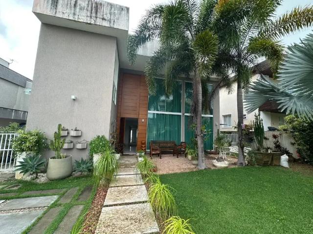 Casa / Sobrado em Condomínio para Venda em Camaçari/BA Vilas de Abrantes 4 Quartos