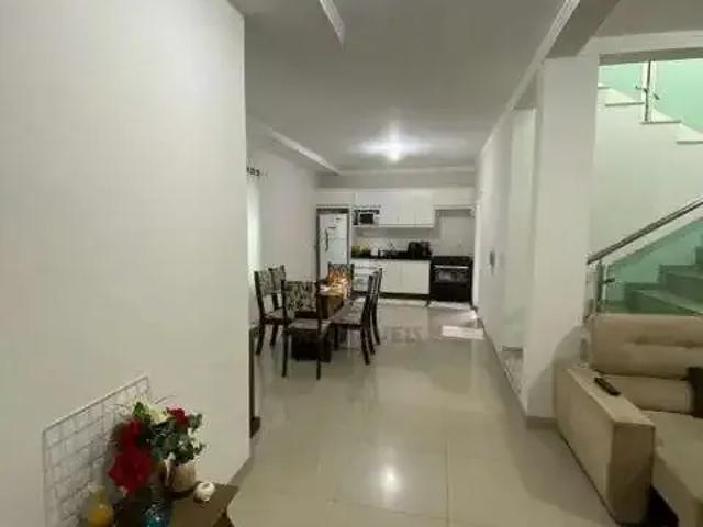 Casa / Sobrado em Condomínio para Venda em Cambé/PR Centro 3 Quartos