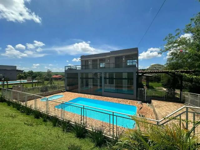Casa / Sobrado em Condomínio para Venda em Cambé/PR Estância Cabral 3 Quartos
