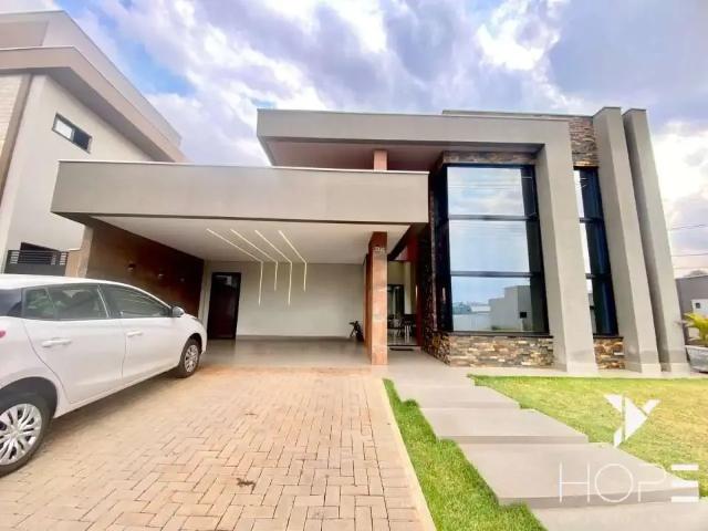 Casa / Sobrado em Condomínio para Venda em Cambé/PR Loteamento Residencial Portal do Lago 3 Quartos