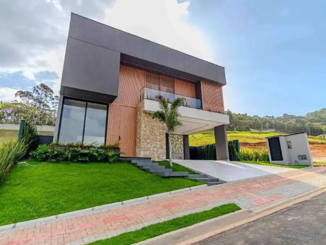 Casa / Sobrado em Condomínio para Venda em Camboriú/SC Centro 4 Quartos