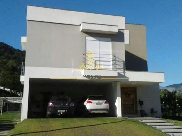 Casa / Sobrado em Condomínio para Venda em Camboriú/SC Santa Regina 5 Quartos