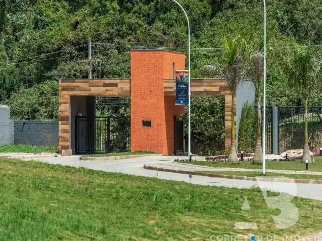 Casa / Sobrado em Condomínio para Venda em Camboriú/SC Rio do Meio
