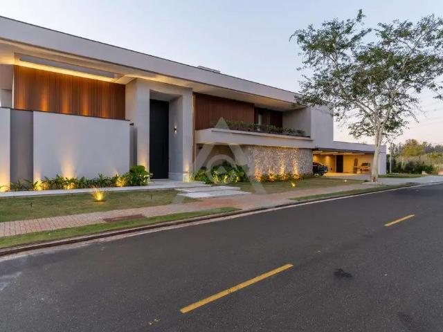 Casa / Sobrado em Condomínio para Venda em Campinas/SP Alphaville Dom Pedro 3 4 Quartos