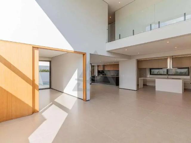 Casa / Sobrado em Condomínio para Venda em Campinas/SP Alphaville Dom Pedro 3 4 Quartos