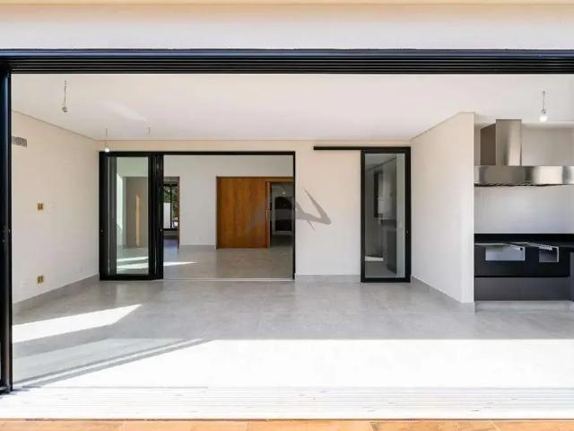 Casa / Sobrado em Condomínio para Venda em Campinas/SP Alphaville Dom Pedro 2 3 Quartos