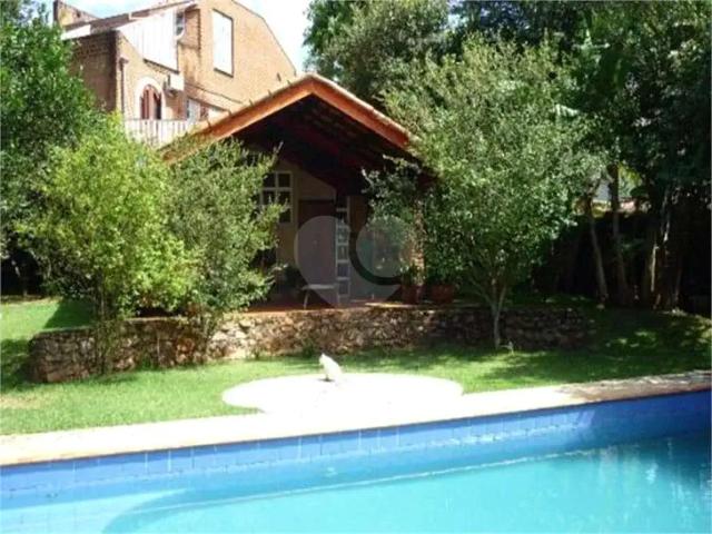 Casa / Sobrado em Condomínio para Venda em Campinas/SP Barão Geraldo 6 Quartos