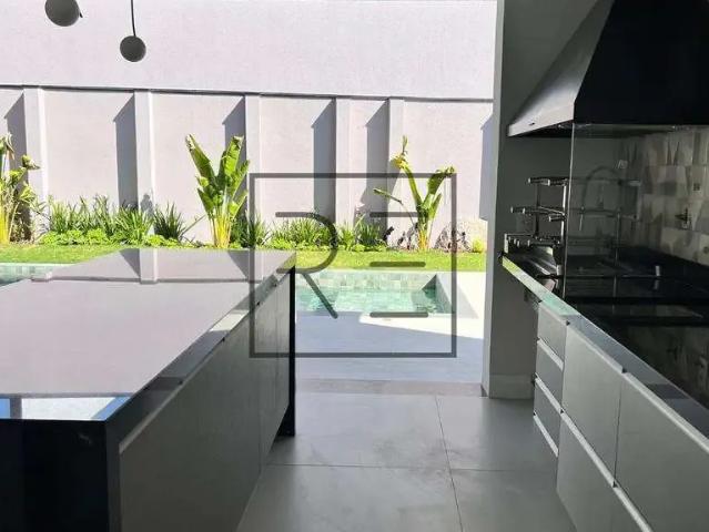 Casa / Sobrado em Condomínio para Venda em Campinas/SP Loteamento Parque das Sapucaias 4 Quartos