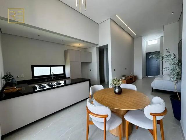 Casa / Sobrado em Condomínio para Venda em Campinas/SP Loteamento Residencial Arborais 4 Quartos