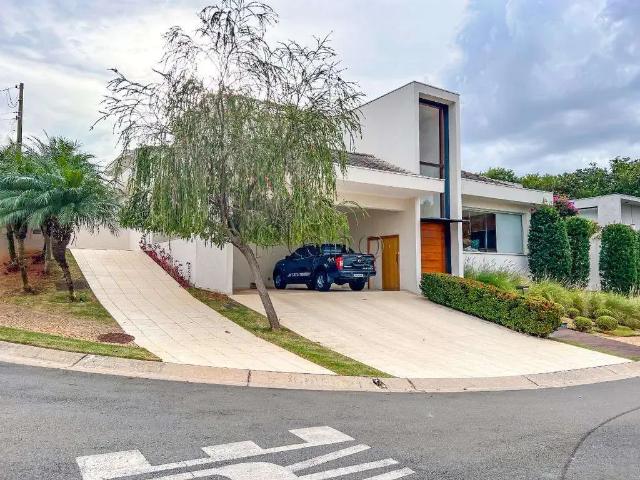 Casa / Sobrado em Condomínio para Venda em Campinas/SP Swiss Park 4 Quartos