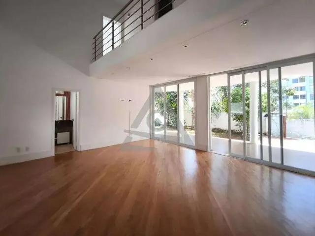 Casa / Sobrado em Condomínio para Venda em Campinas/SP Swiss Park 5 Quartos