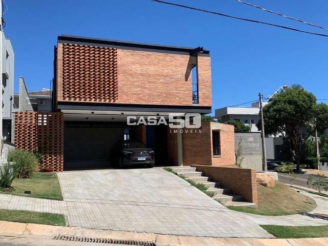 Casa / Sobrado em Condomínio para Venda em Campinas/SP Swiss Park 3 Quartos