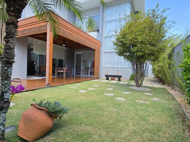 Casa / Sobrado em Condomínio para Venda em Campinas/SP Swiss Park 3 Quartos
