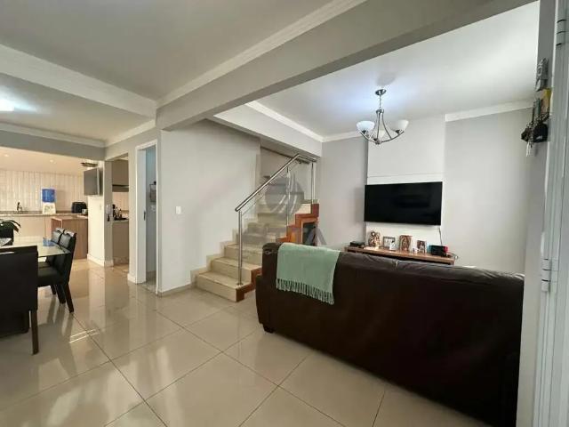 Casa / Sobrado em Condomínio para Venda em Campinas/SP Parque Rural Fazenda Santa Cândida 3 Quartos
