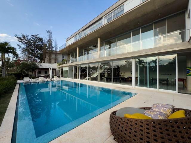 Casa / Sobrado em Condomínio para Venda em Campinas/SP Ville Sainte Helene 5 Quartos