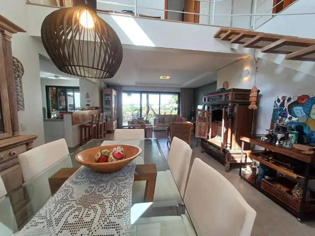 Casa / Sobrado em Condomínio para Venda em Campinas/SP Ville Sainte Helene 3 Quartos