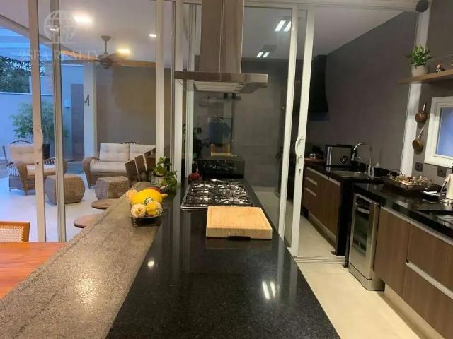 Casa / Sobrado em Condomínio para Venda em Campinas/SP Ville Sainte Helene 3 Quartos