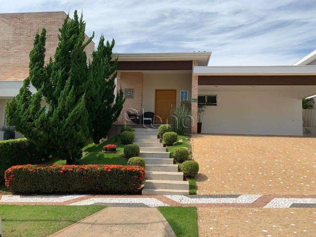 Casa / Sobrado em Condomínio para Venda em Campinas/SP Ville Sainte Helene 3 Quartos