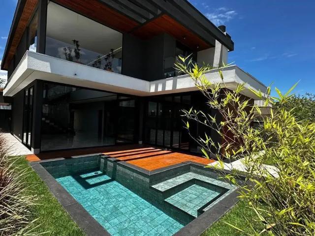 Casa / Sobrado em Condomínio para Venda em Campo Grande/MS Alphaville Campo Grande 3 Quartos