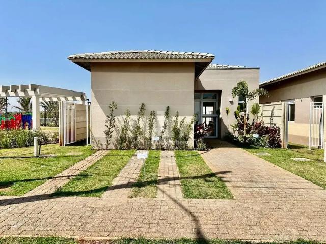 Casa / Sobrado em Condomínio para Venda em Campo Grande/MS Parque dos Novos Estados 3 Quartos