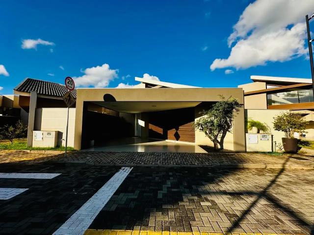 Casa / Sobrado em Condomínio para Venda em Campo Grande/MS Tiradentes