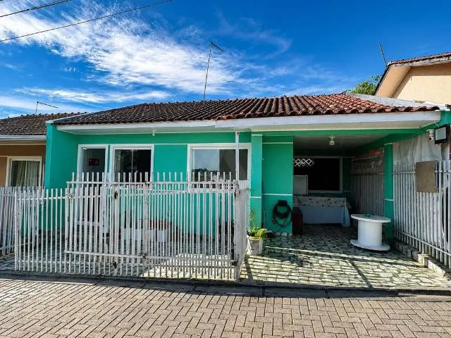 Casa / Sobrado em Condomínio para Venda em Campo Largo/PR Jardim das Palmas 3 Quartos