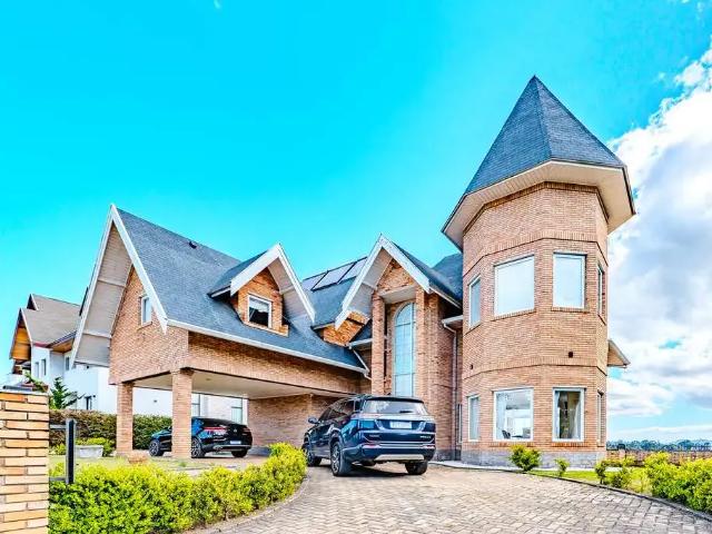 Casa / Sobrado em Condomínio para Venda em Campos do Jordão/SP Alto da Vila Inglesa 4 Quartos
