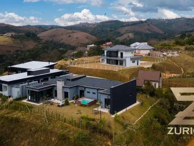 Casa / Sobrado em Condomínio para Venda em Campos do Jordão/SP Capivari 3 Quartos