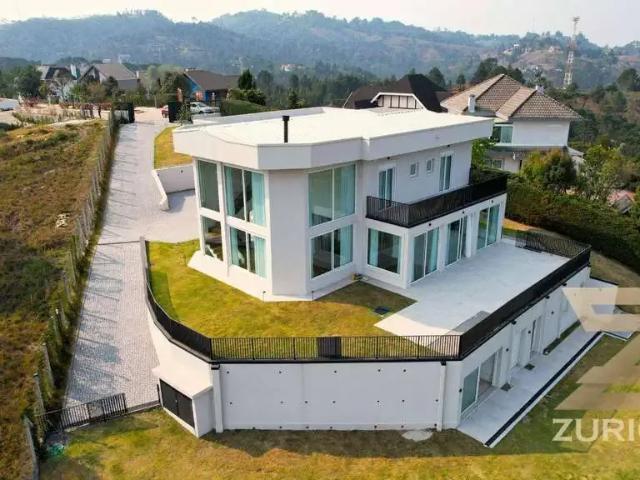 Casa / Sobrado em Condomínio para Venda em Campos do Jordão/SP Jardim Europa 5 Quartos