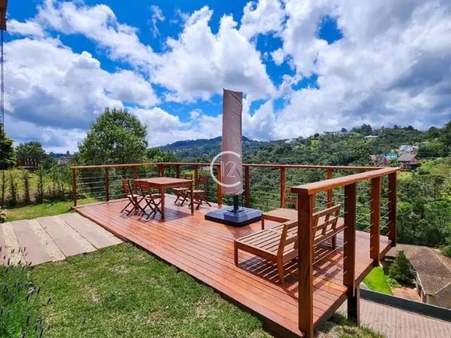 Casa / Sobrado em Condomínio para Venda em Campos do Jordão/SP Recanto Araucária 4 Quartos